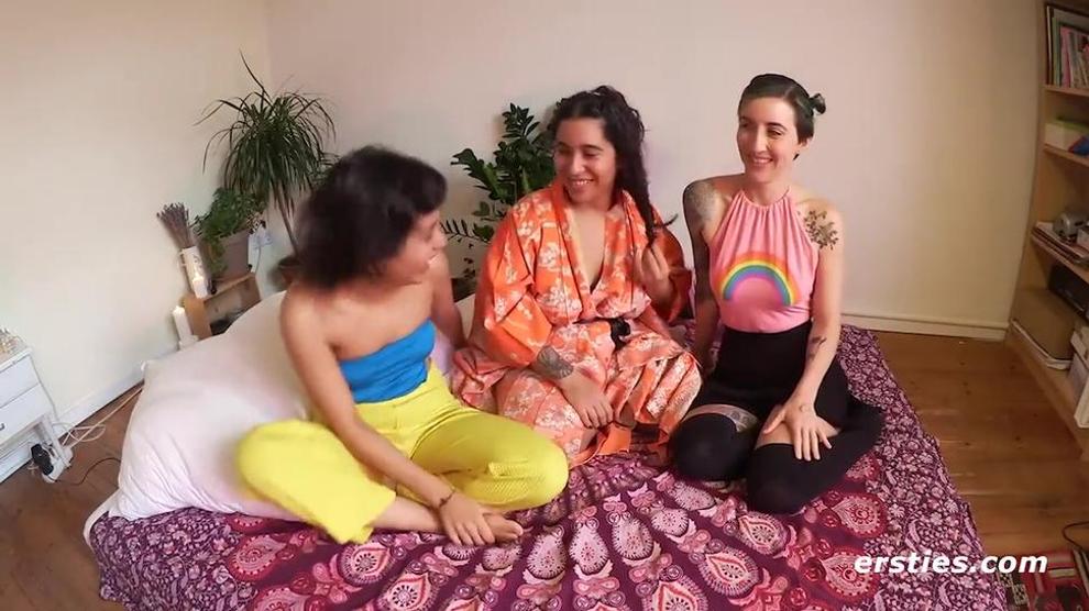 Wild Amateur Lesbian Sex Party Porn Videos