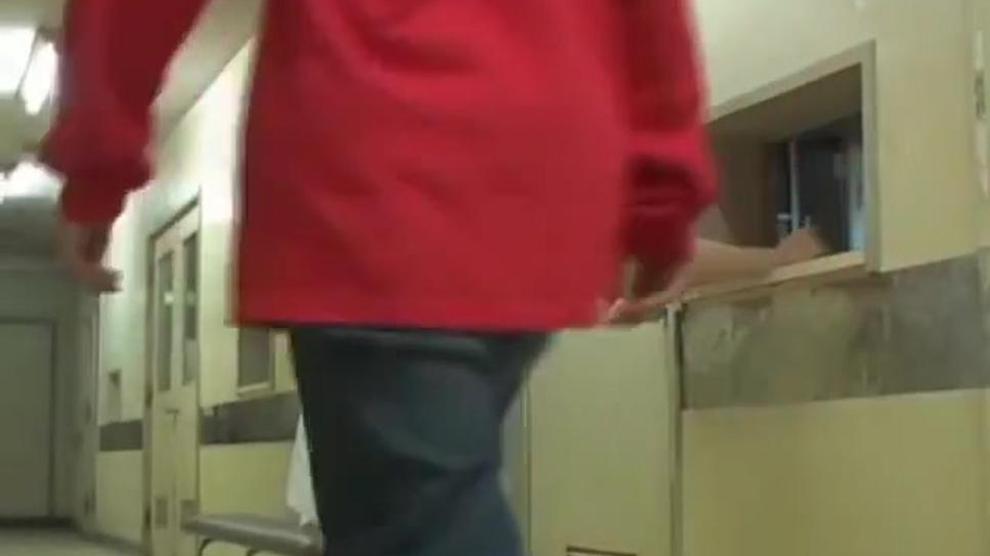 Japanese Nurse Panty Uncovered While Sharking Porn Videos