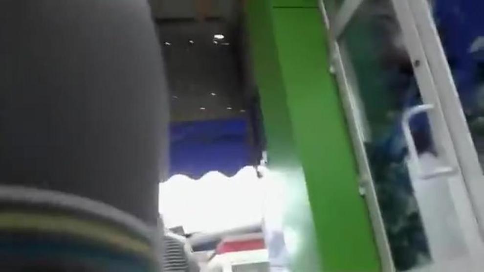 Upskirt Of A Pussy Bulge In A Thong Porn Videos