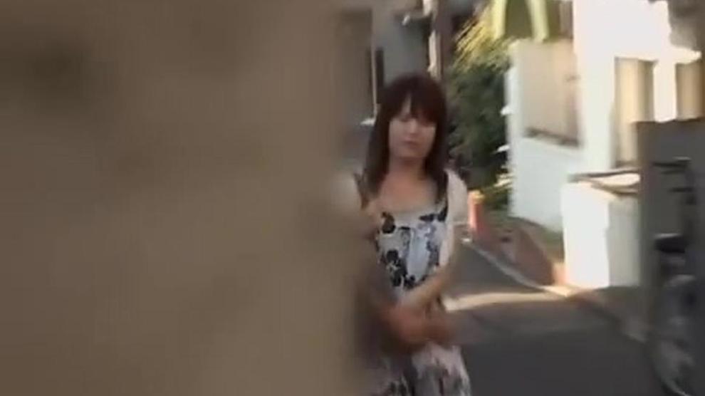 Street Sharking Of A Cute Japanese Girl Wearing A Dress Porn Videos