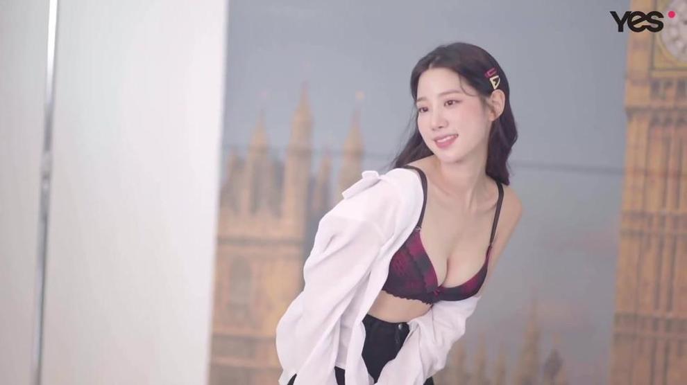 Yes Photoshoot
