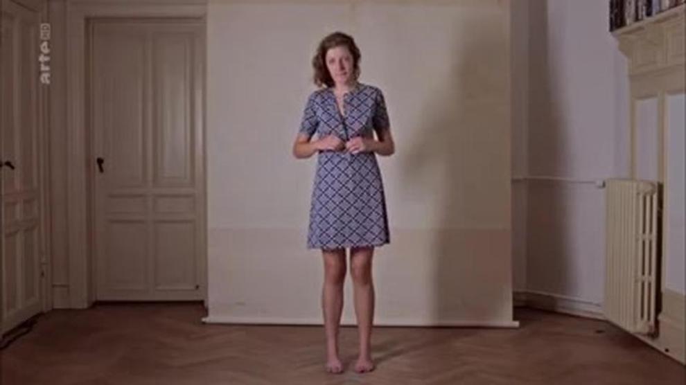 Girl Next Door Strip Tease Porn Videos