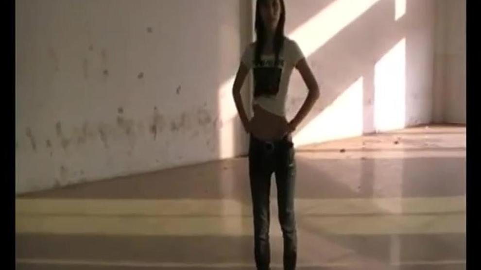 Cute Chinese Lift2