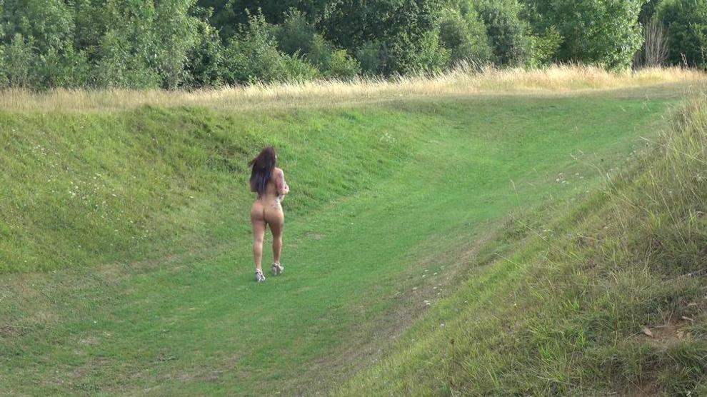 Rara Public Pee Times Three Porn Videos