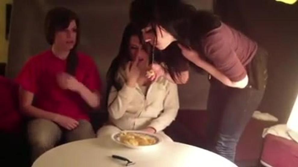 Spanish Girls Spitting Chips