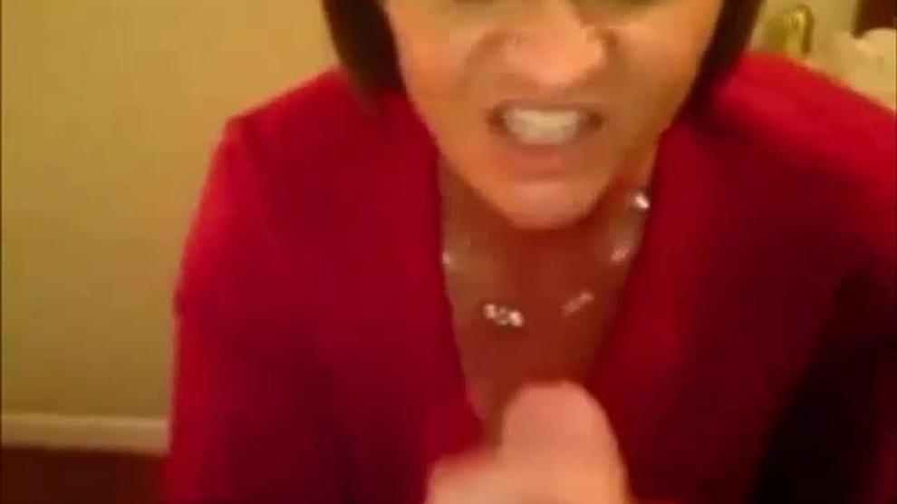Amateur Milf Cum Swallowing Porn Video