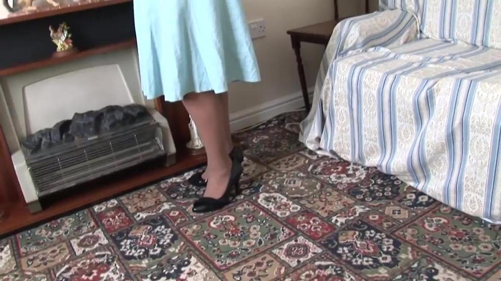 Horny And A Tad Sloppy Granny April Thomas
