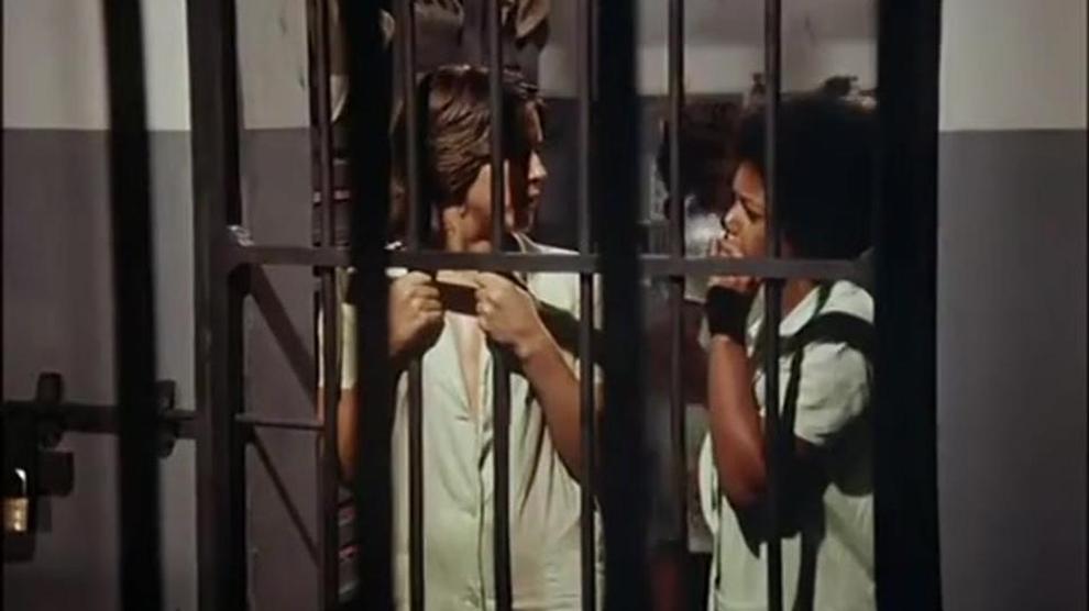 Bare Behind Bars (English 1980) - Tnaflix.com
