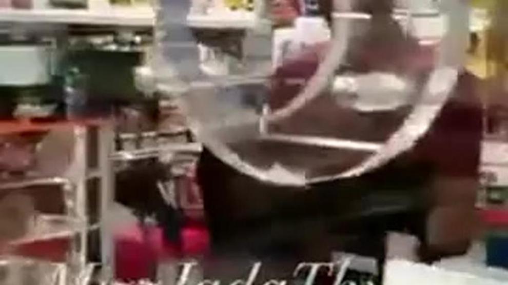 Ebony Twerking Naked In Public