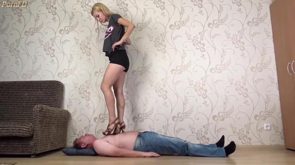 Russian trampling 33 - Tnaflix.com