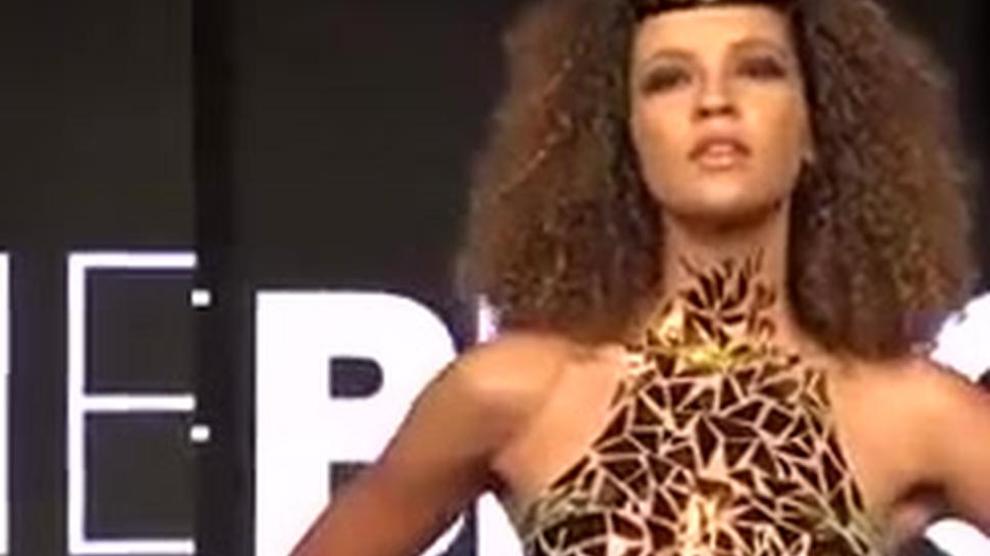Nude Fashion Show See Through