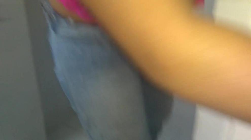 Teen Tight Jeans Showing Buttcrack And Teasing Micro Thong Pink Very
