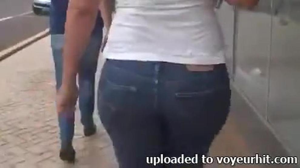 Milf Mature In Tight Jeans Big Ass Butt Mother Phat Booty 6