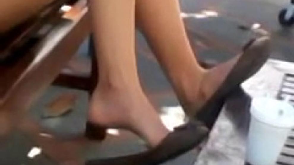 Candid Teen Feet And Legs Shoeplay Dangling Flats