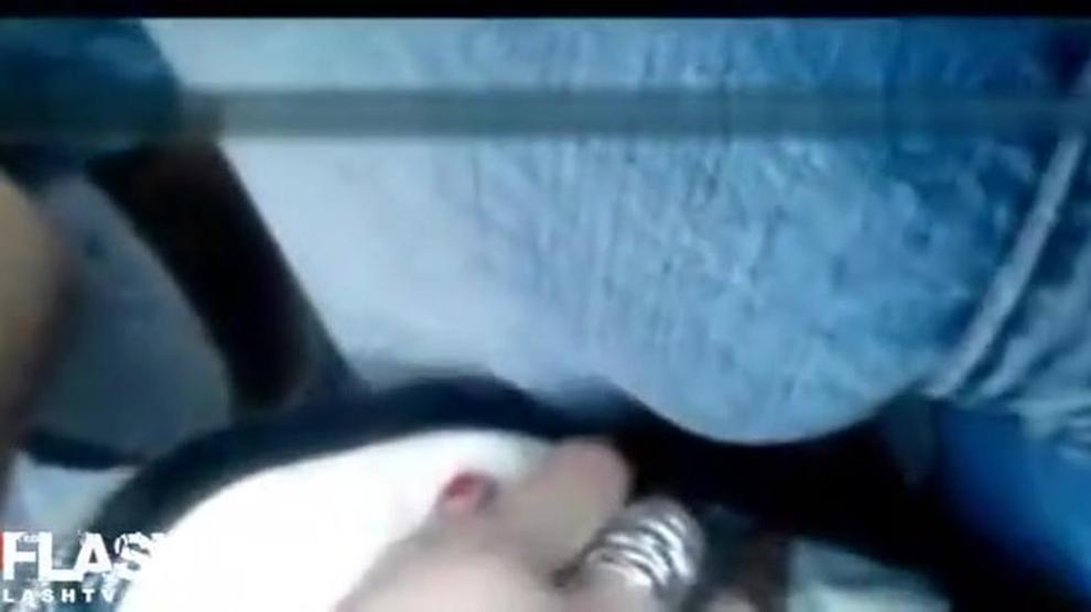 Bus Bulge Touch Porn Videos