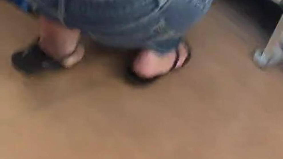 Thong Slip Store
