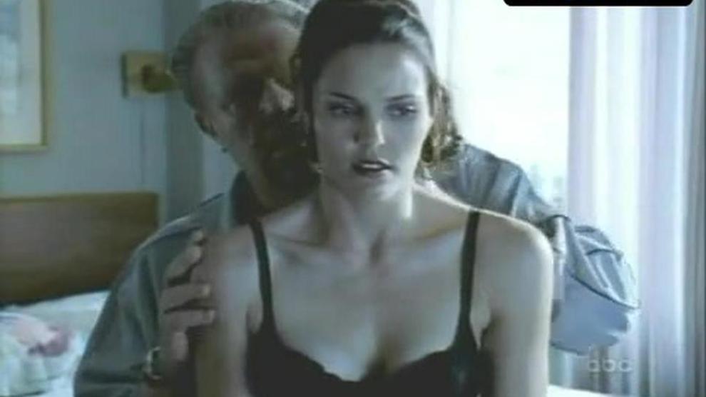 Leslie Bibb Underwear Scene In Line Of Fire Porn Videos