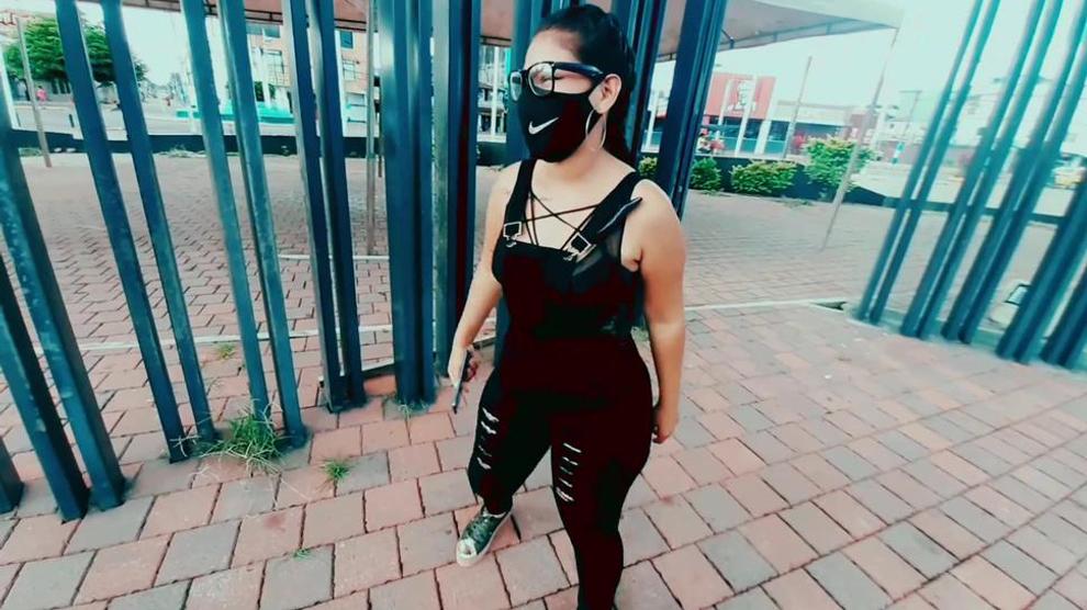 Sexo Por Dinero Le Doy 200 Dolares A Una Venezolana Culona En La Calle