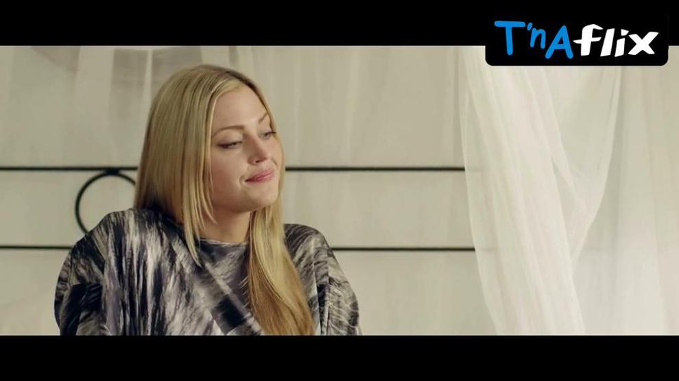 Sarah Butler Underwear Scene In The Stranger Within Porn Videos