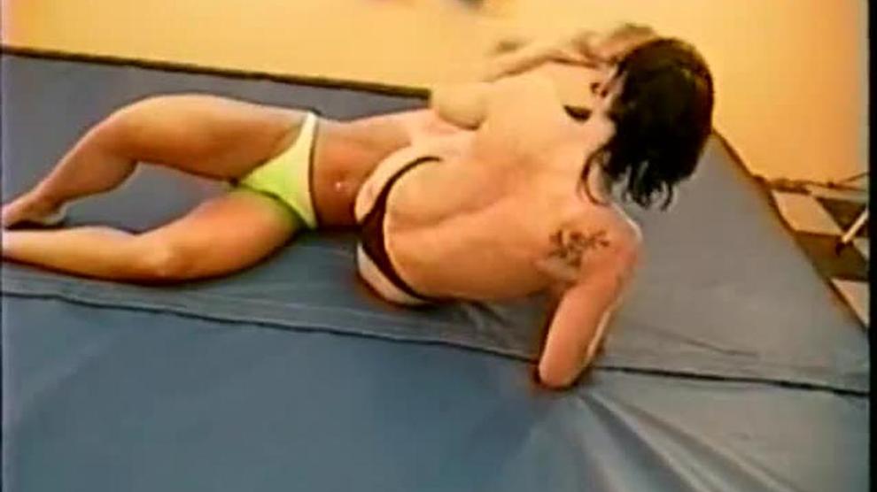 Female Wrestling Candi Vs Samantha