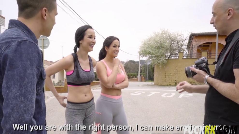 Claudia Bavel Robin Reid In Jogging Fuck Buddies