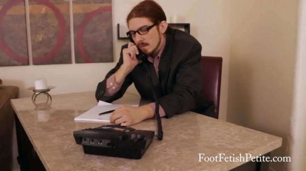 Alyssa Kayson Sex Therapy Turns Into Foot Worship And Topless Footjob