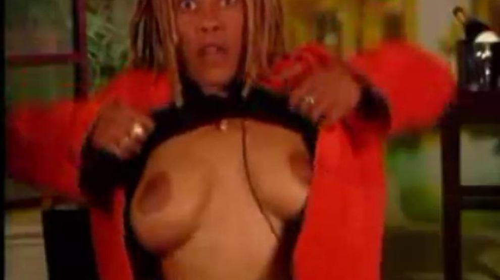 Debra Wilson Flashing