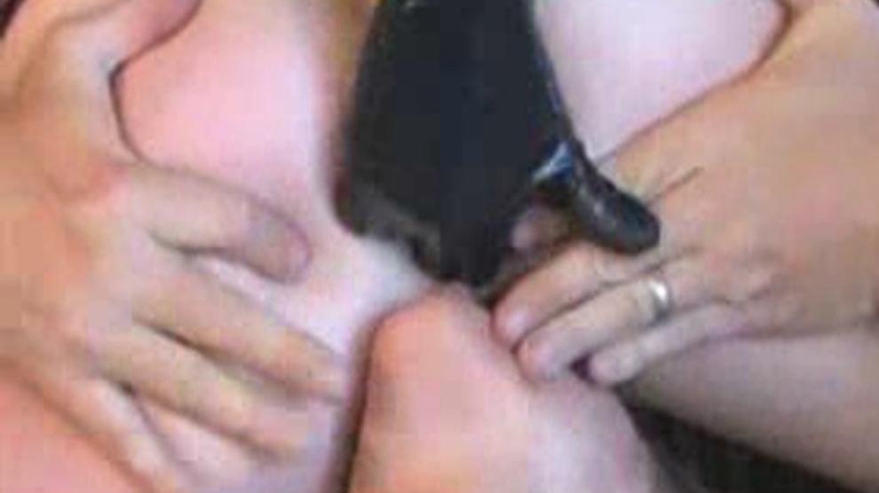 คู่รักมีอำนาจเหนือผู้หญิงในขณะที่สามีดู M27 Porn Videos