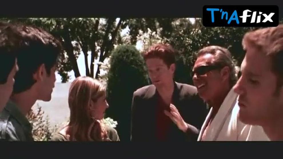 Sarah Michelle Gellar Sexy Scene In Harvard Man Porn Videos