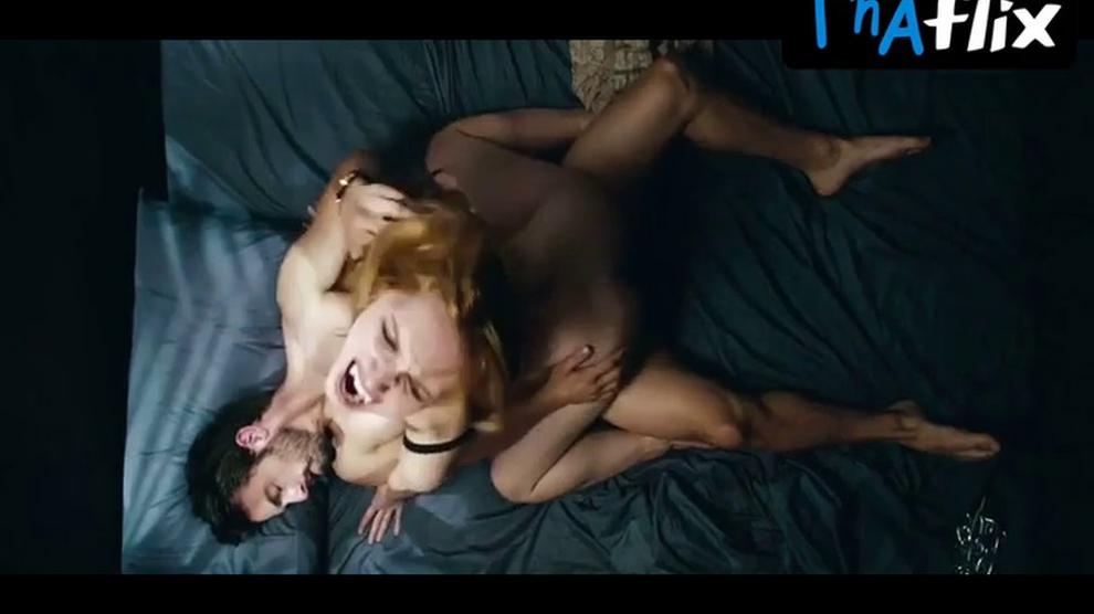 Josephine De La Baume Butt Scene In Kiss Of The Damned