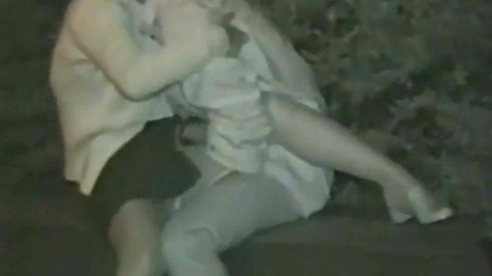 Sex Park Is Quiet And Dark Porn Videos