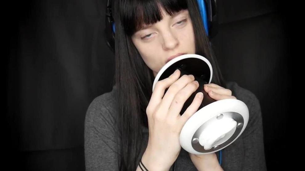 Asmr Soe Asmr Intense Ear Eating Porn Videos