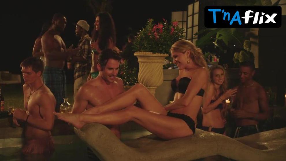 Virginia Williams Underwear Scene In 10 Rules For Sleeping Around Porn Videos