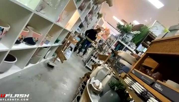 Bulge Flash Milf In Store