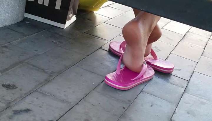 Candid Girl Feet In Flip Flops Tnaflix Porn Videos