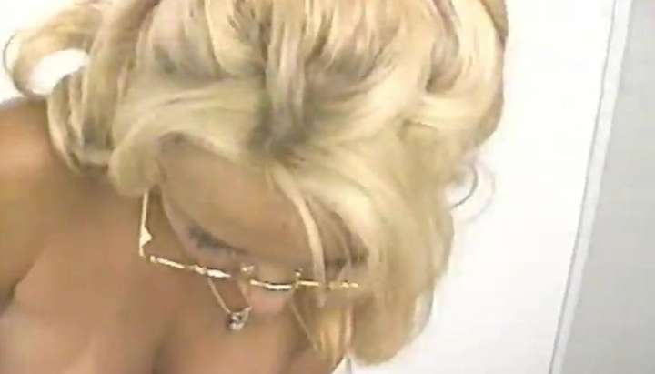 Vintage Mind Control Tnaflix Porn Videos