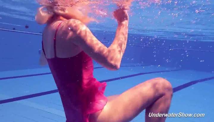 Proklova Takes Off Bikini And Swims Under Water Tnaflix Porn Videos