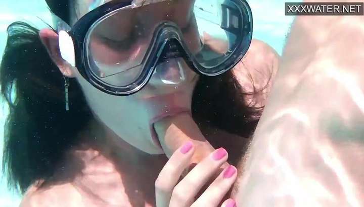 Minnie Manga And Eduard Cum In The Swimming Pool Sex Babe Tnaflix Porn Videos 