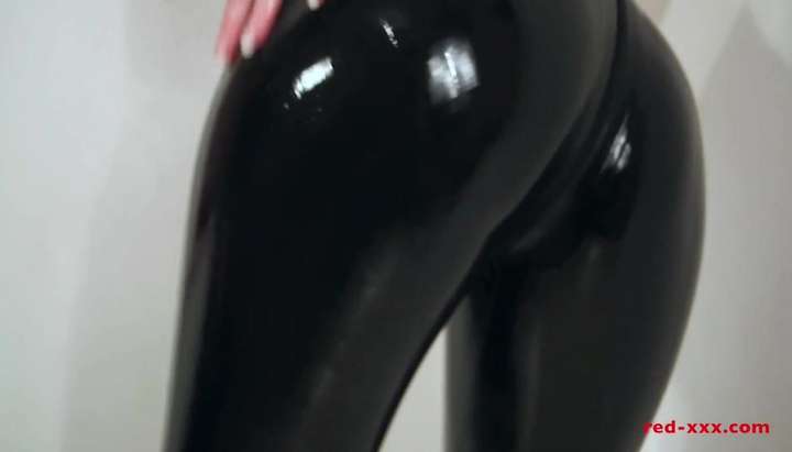 Sexy Milf Red Xxx In Skin Tight Latex Pants Tnaflix Porn Videos