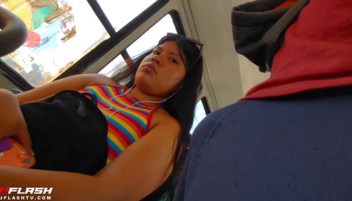 Mirona De Bulto Bulge Flash Bus Tnaflix Porn Videos