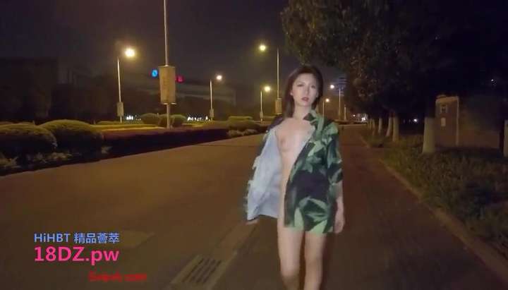 Chinese Exhibitionist Public Flashing Tnaflix Porn Videos