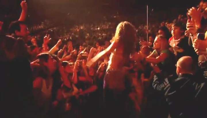 Shakira Singing And Dancing Tnaflix Porn Videos