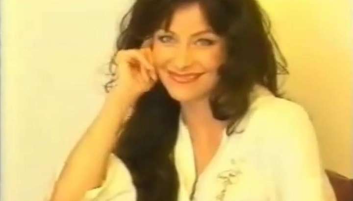 Retro Glamour Model From The 1980s And 1990s Vida Garmen Tnaflix Porn Videos