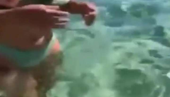 Beach Tit Flash Tnaflix Porn Videos